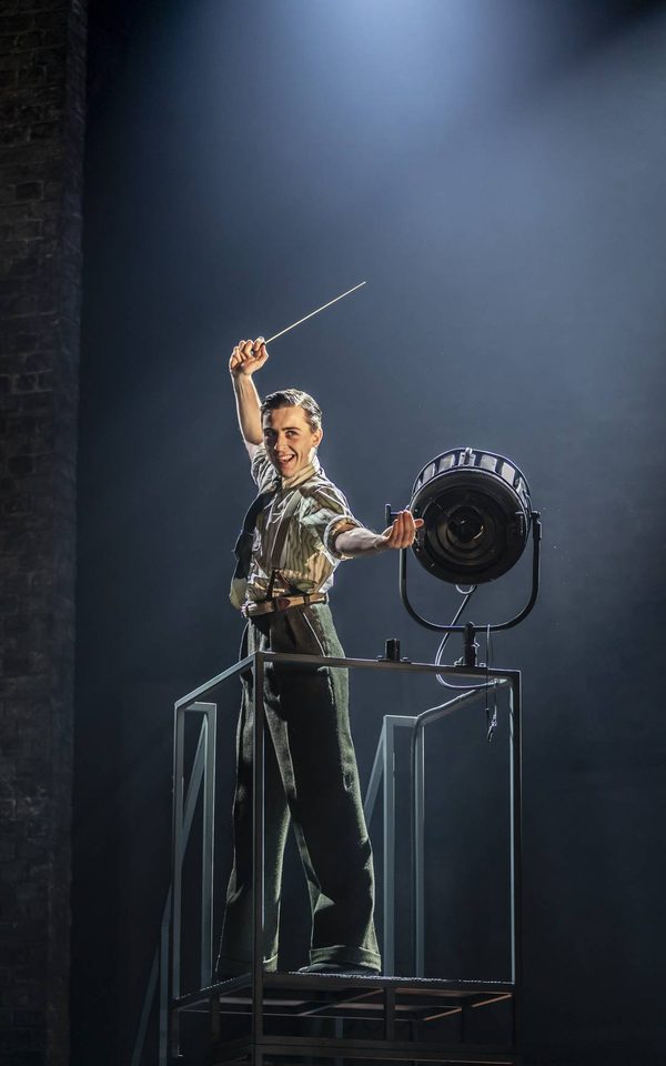 Full cast announced for Matthew Bourne's The Red Shoes | Mayflower